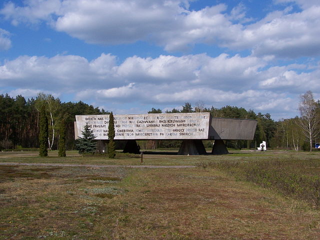 Kulmhof Extermination Camp | Poland - Guide